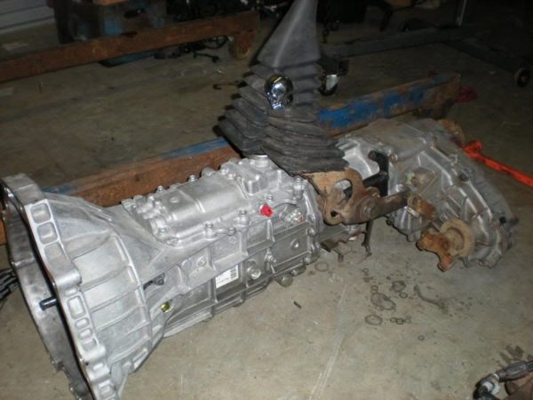 M5ODR1-HD Transfer Case Shift Lever Bracket - The Ranger Station