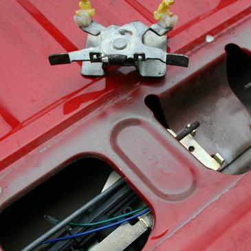 Installing A Power Tailgate Lock - The Ranger Station