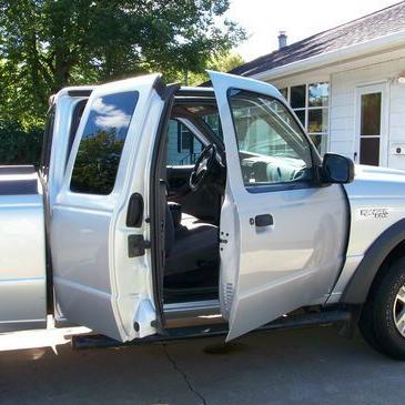 Replacing Super Cab Handle Cables & Latches - The Ranger Station