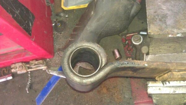 Replacing Leaf Spring Bushings - The Ranger Station