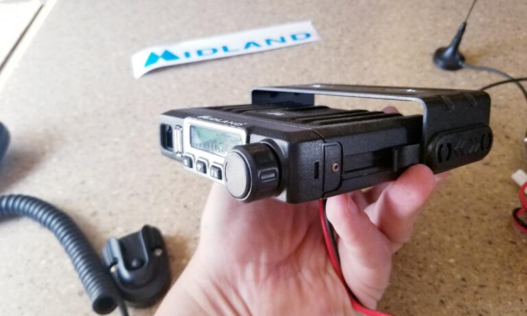 CB Radio - vs - GMRS Radio - The Ranger Station