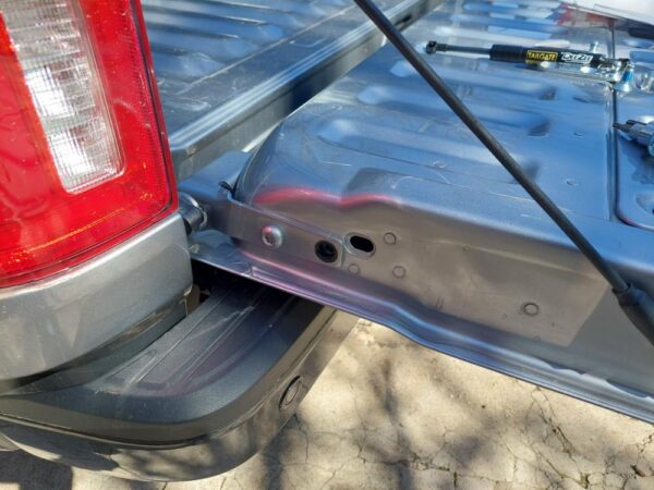 Ford Ranger DeeZee Tailgate Assist - The Ranger Station