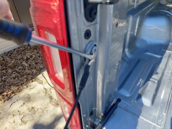 Ford Ranger DeeZee Tailgate Assist - The Ranger Station