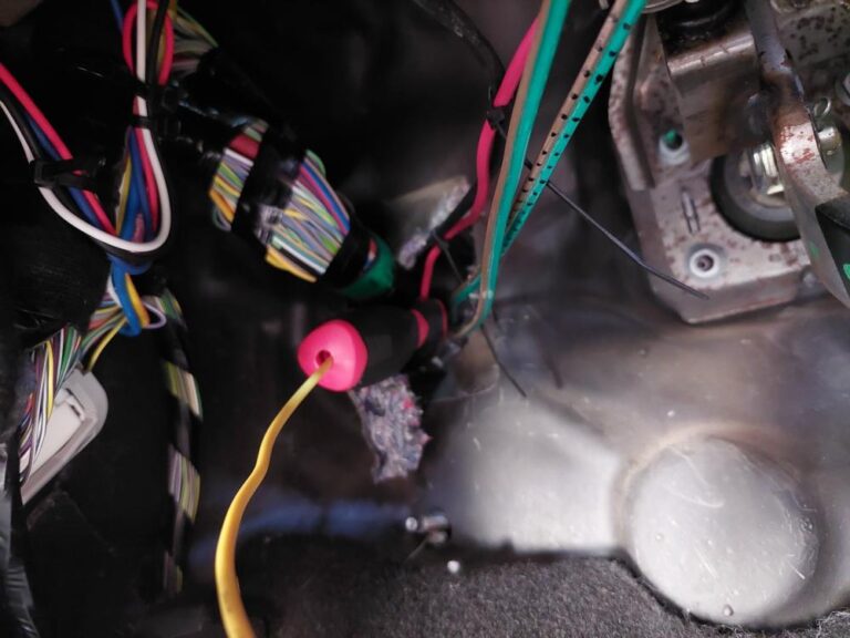 AOB Ford Ranger Switch Panel Install - The Ranger Station