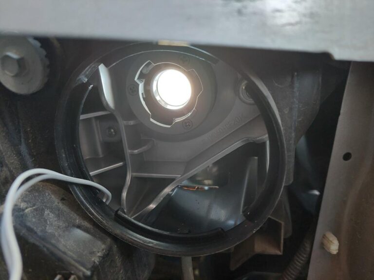 Upgrading 2019+ Headlights To LED - The Ranger Station