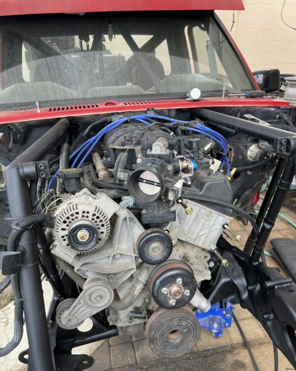 4.0 OHV to 4.0 SOHC V6 Engine Swap - The Ranger Station