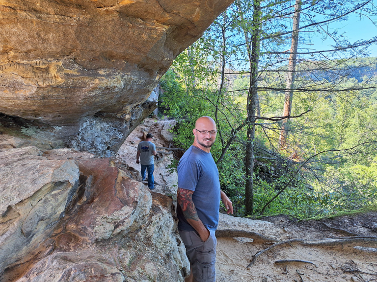 Vagabonds Kentucky Adventure Trail Day One - The Ranger Station