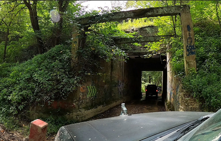 Vagabonds Kentucky Adventure Trail Day Two - The Ranger Station