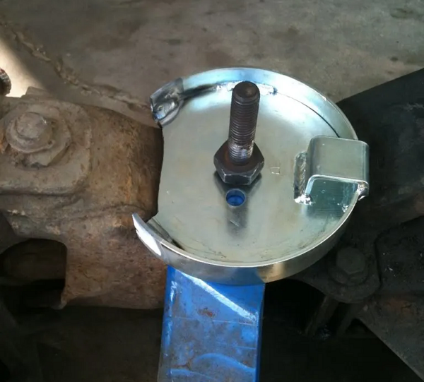 Mounting Early Bronco Coils To Your Dana 35 TTB Axle - The Ranger Station